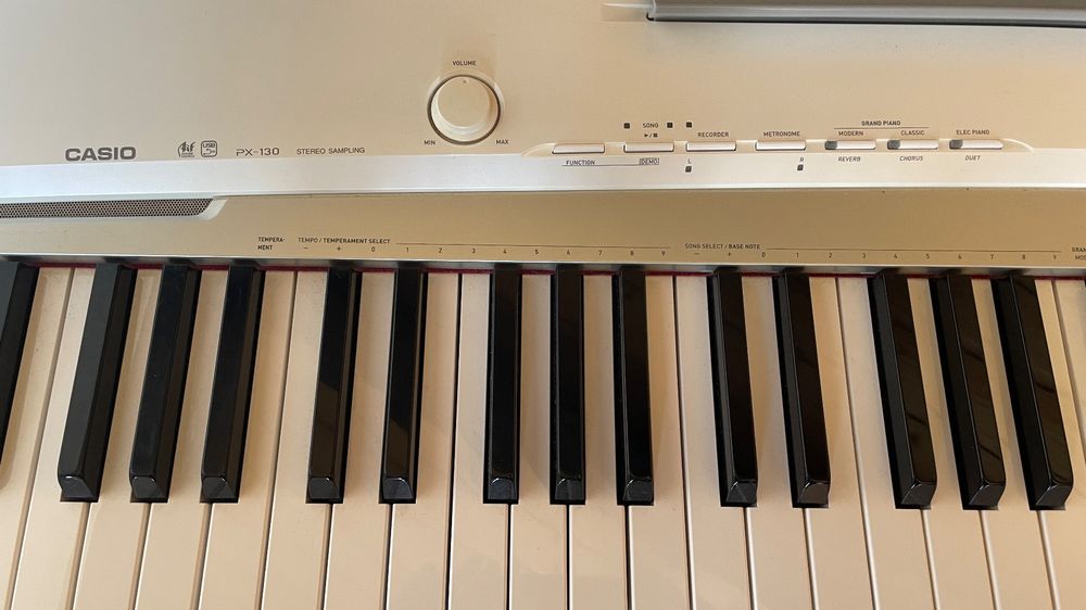 Casio Piano PX130 (Gebraucht) in St. Gallen für CHF 300 – nur Abholung ...