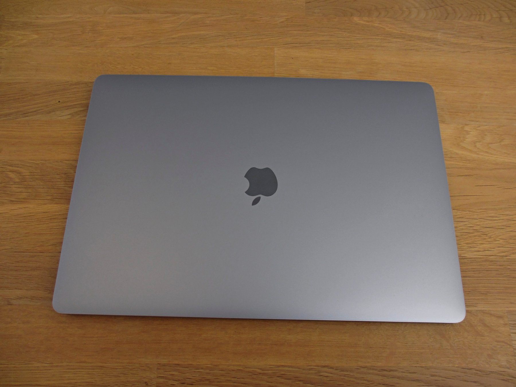 MacBook Pro 16 i9 32GB 2TB 2020 Top (Gebraucht) in Winterthur für CHF ...