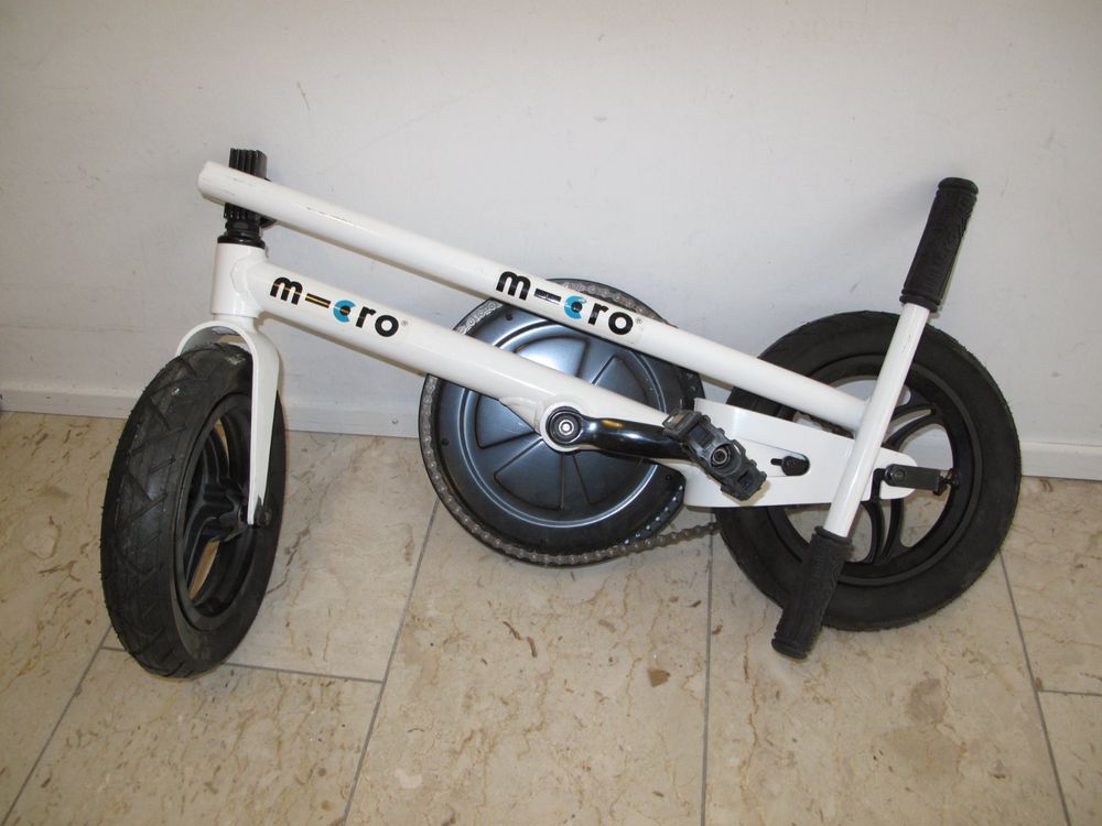 Micro Pedalflow White - Work Out Bike | Micro Scooter | Kaufen auf Ricardo