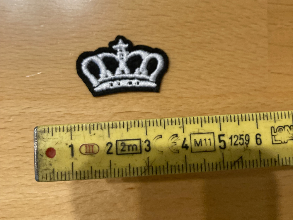 Krone Patch Sticker Aufnäher 4 (Neu (gemäss Beschreibung)) in Horn für ...