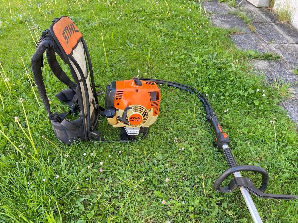 Profi Starke Rücken Rasentrimmer STIHL FR 450,im Top Zustand (Gebraucht ...
