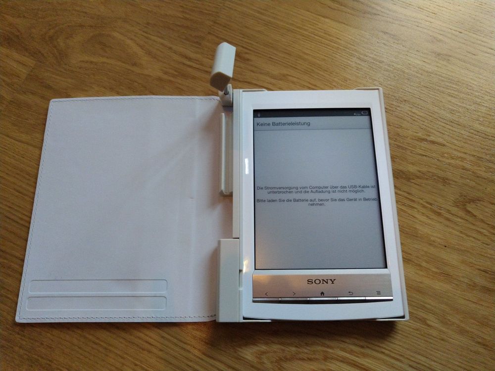 Sony Ebook Reader mit Hülle/Cover | Kaufen auf Ricardo