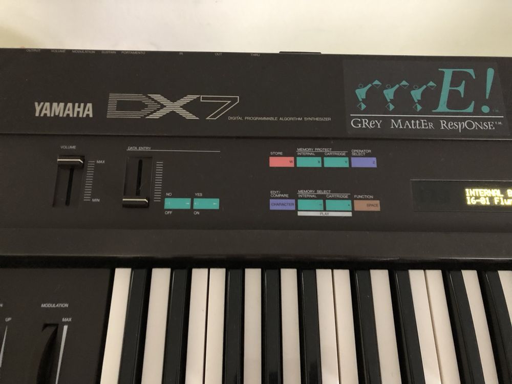 Yamaha DX7 mit Grey Matter! Board | Kaufen auf Ricardo
