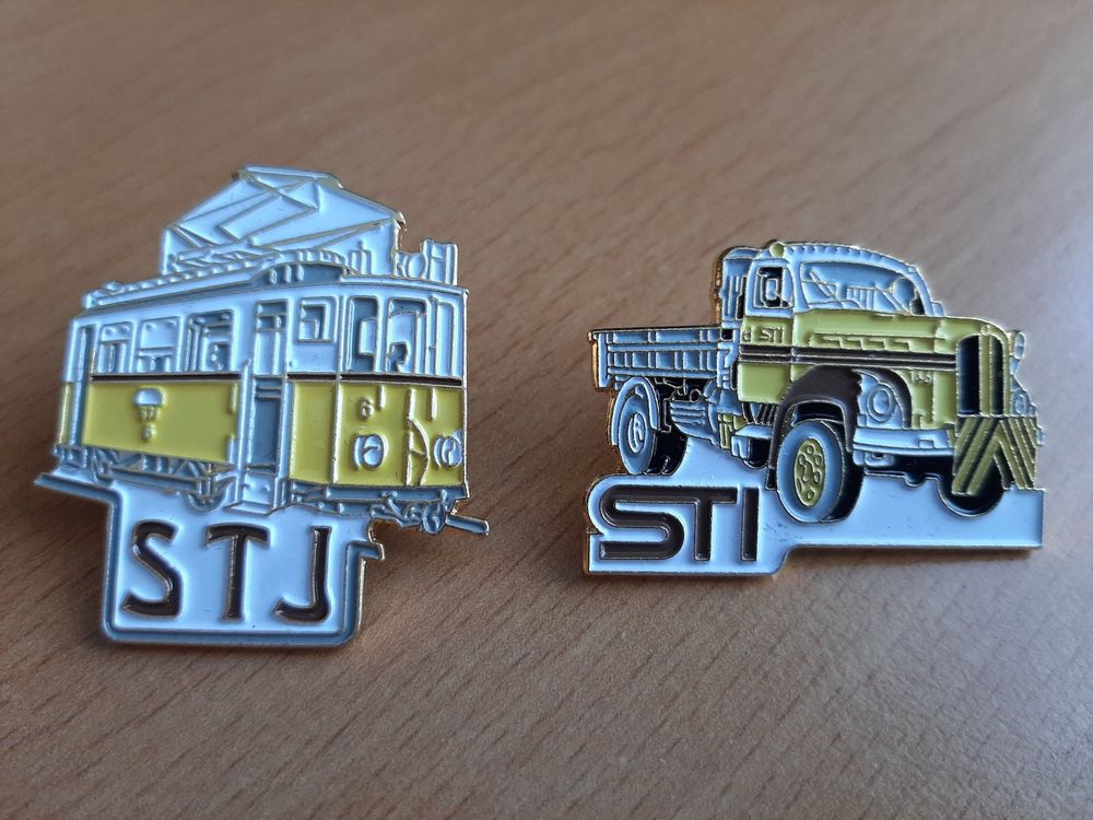 2 Pin der STI (Neu und originalverpackt) in Steffisburg für CHF 1 – mit ...