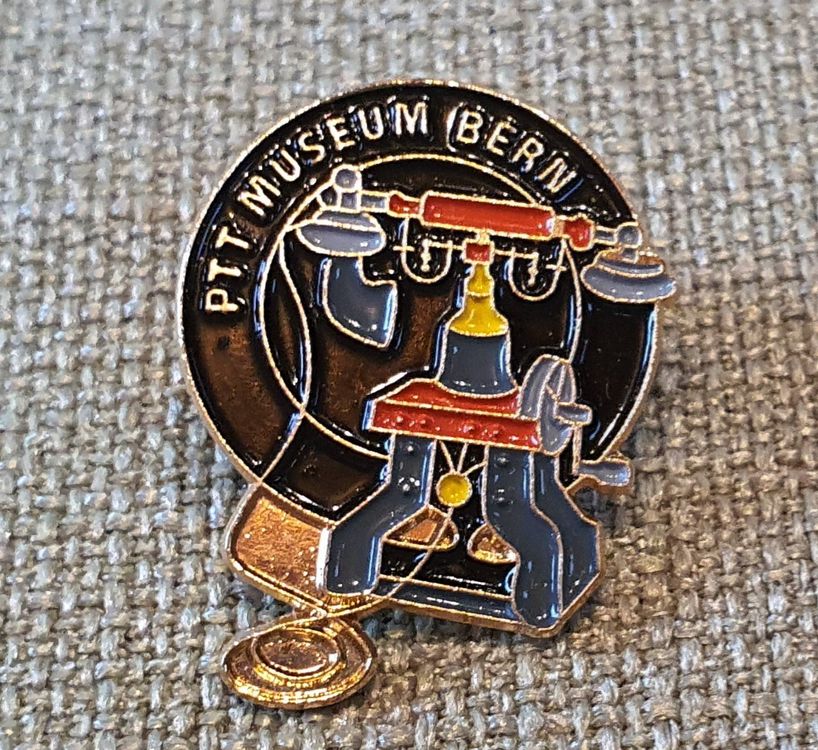 A424 - Pin PTT Museum Bern Telefon (Gebraucht) in Reinach BL für CHF 1 – mit Lieferung auf ...