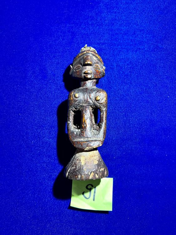 Afrikanische kleine weibliche Lalwa Fetisch Figur (Gebraucht) in Zunzgen für CHF 60 – mit ...