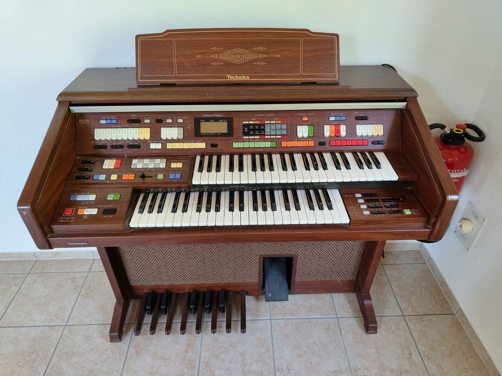 Technics PCM Sound E66 Orgel (Gebraucht) in Winterthur für CHF 1 – nur ...