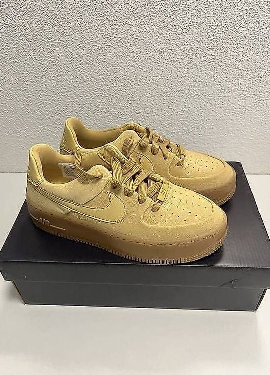 Nike Air Force 1 Sage Low Club Gold (Gebraucht) in Rüti ZH für CHF 129 ...