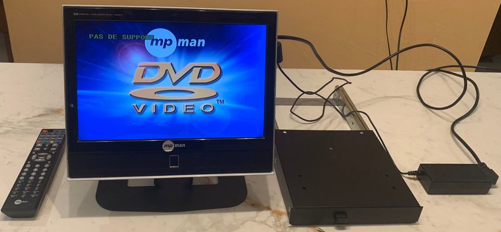 MP MAN : TV DVB - DVD - HDMI - AUX - USB - SD CARD & Support | Kaufen auf Ricardo