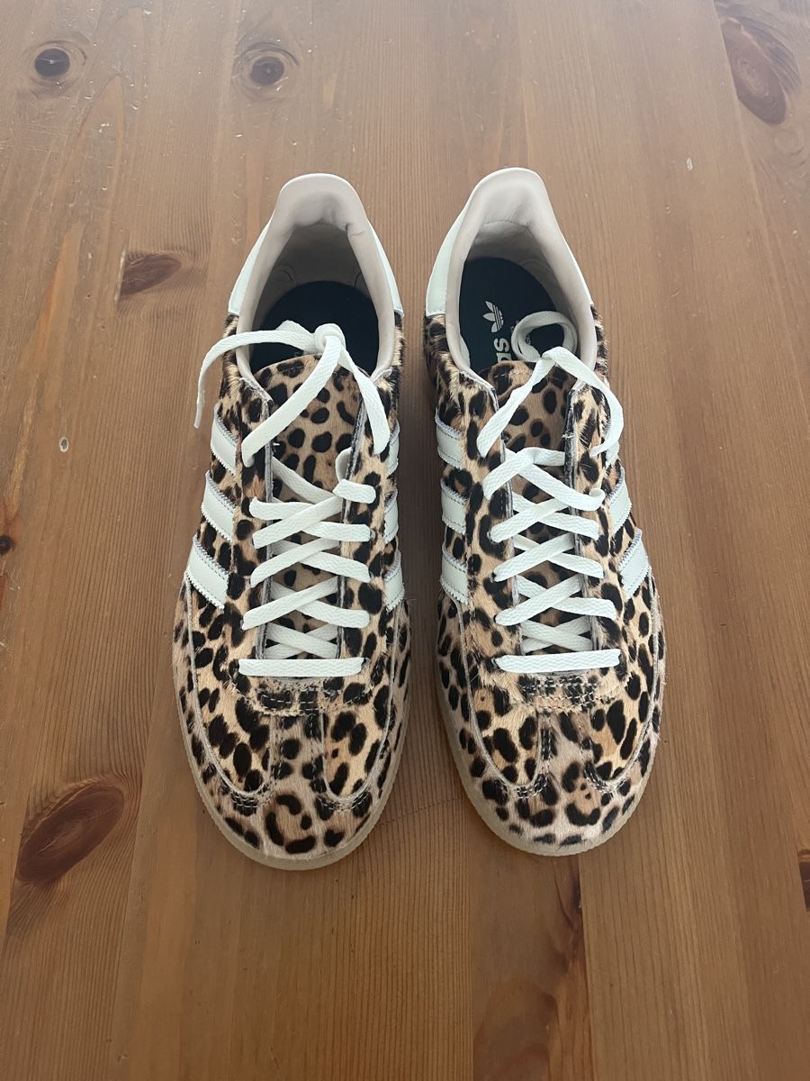 Baskets ADIDAS Handball Spezial Léopard 40 2/3 (Neu und ...