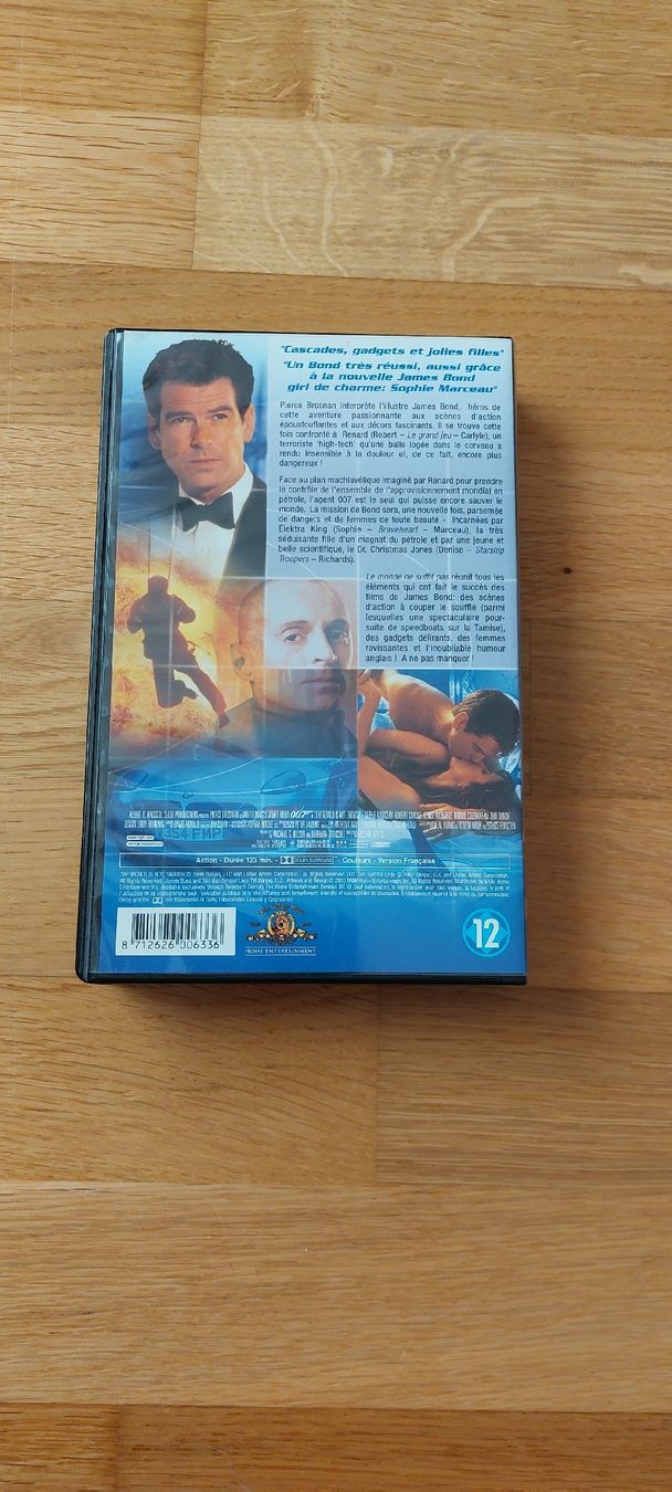 007 James Bond Le monde ne suffit pas VHS cassette (D'occasion) à ...