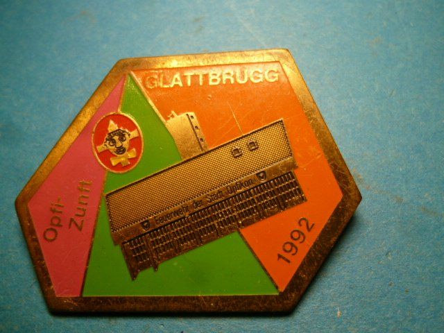 GLATTBRUGG 1992 FARBIG (Gebraucht) in Ried (Muotathal) für CHF 1.1 – mit Lieferung auf Ricardo ...