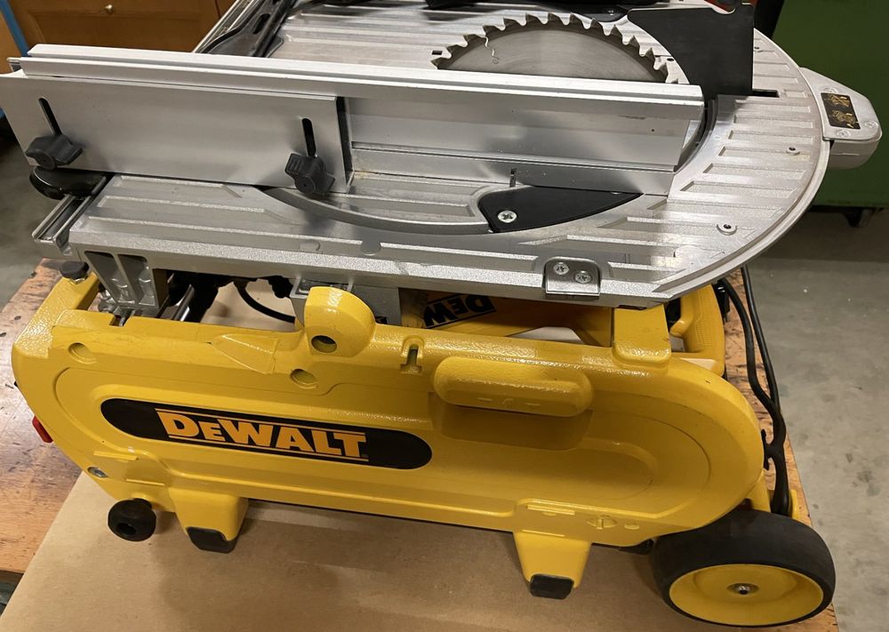 DeWalt D27107 QS Tisch-Kapp-& Gehrungssäge 305mm 2000W Power (Gebraucht ...