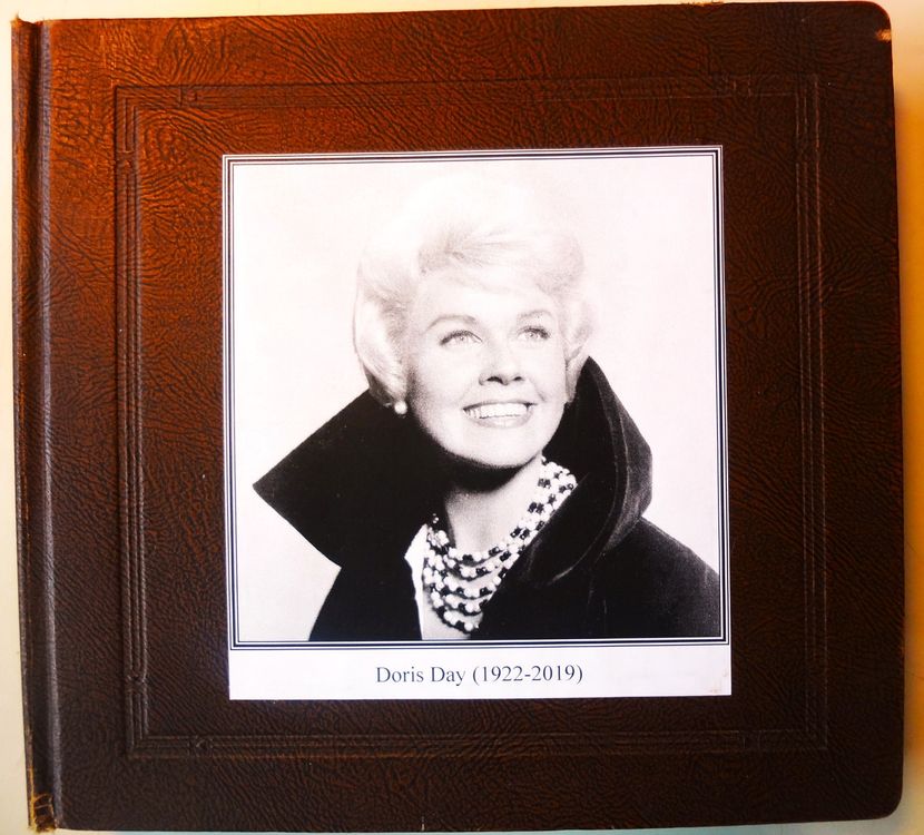 Doris Day, Album mit 12 Schellackplatten (Gebraucht) in Hemishofen für ...