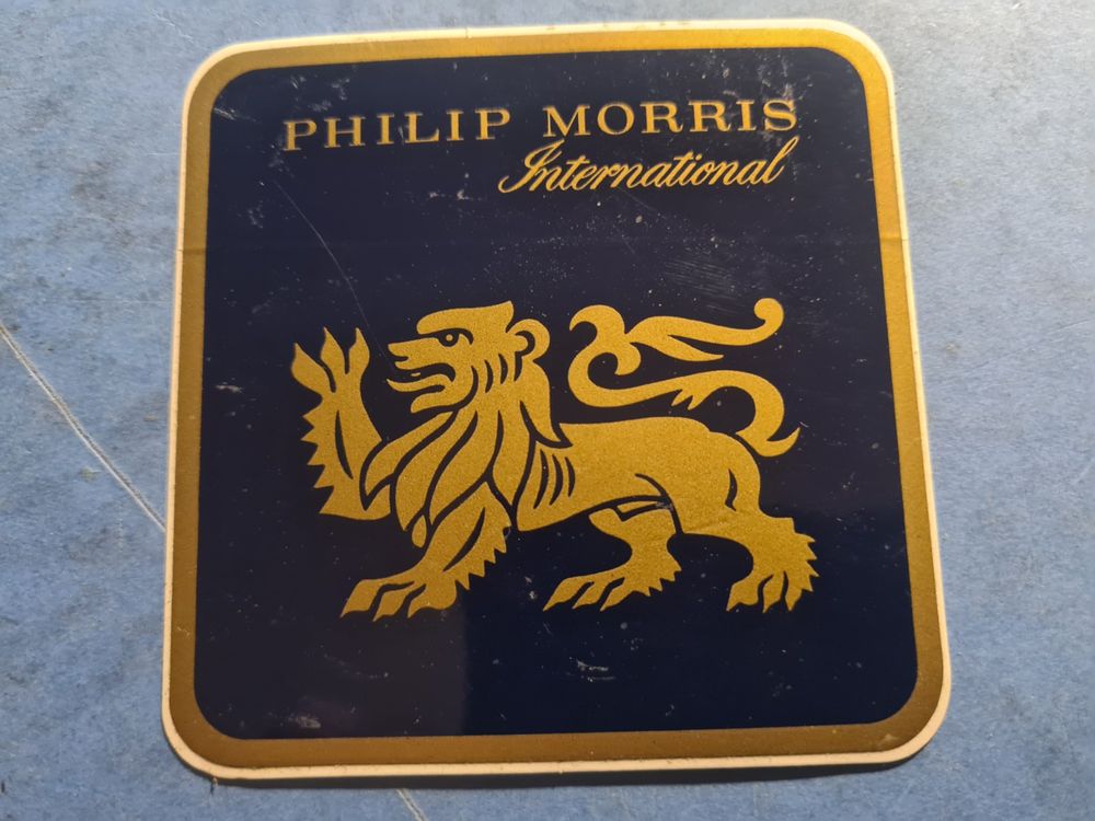 PHILIP MORRIS INTERNATIONAL STICKER NEW OLD STOCK (Gebraucht) in ...