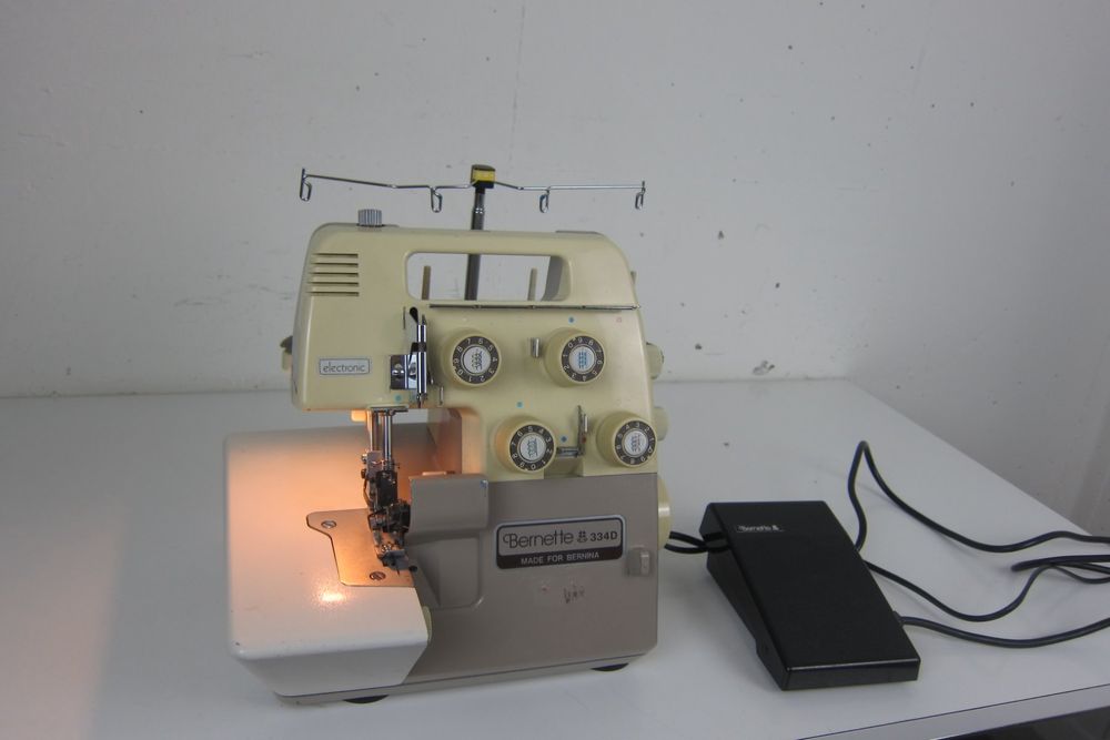 Bernette 334D Overlock von BERNINA | Kaufen auf Ricardo