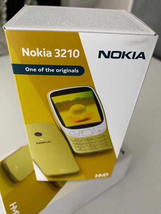 Nokia 3210 4G Gold (Neu und originalverpackt) in Lyss für CHF 60 – mit ...