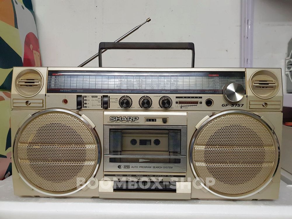 Sharp Radio Boombox Ghettoblaster! (Gebraucht) in Dietikon für CHF 50 ...