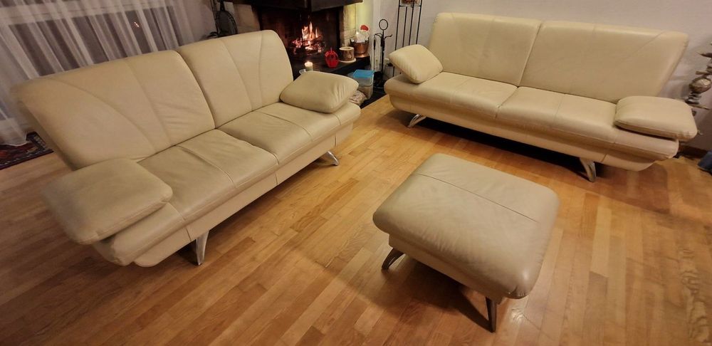 2er und 3er Leder Sofa mit Hocker | Kaufen auf Ricardo