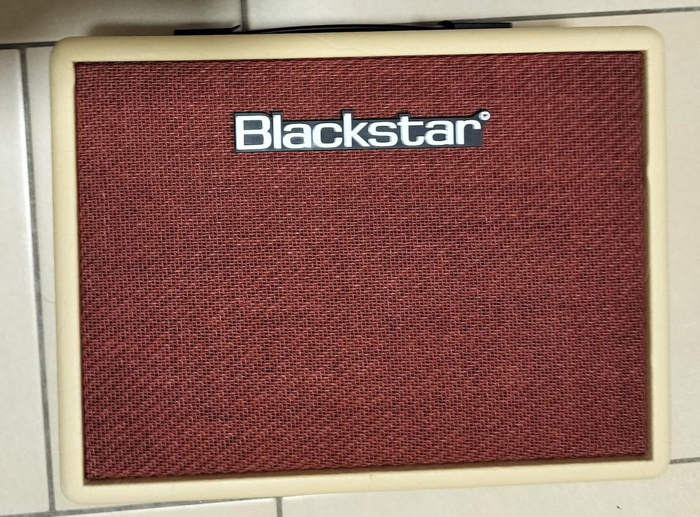 Blackstar Debut 15E AMP, 15w, mit Garantie (Neu (gemäss Beschreibung)) in Basel für CHF 45 – mit ...