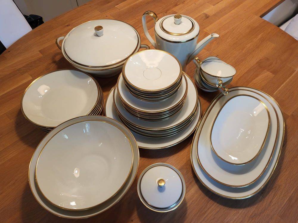 Rosenthal Porzellan Geschirrset Goldrand (Neu (gemäss Beschreibung)) in ...