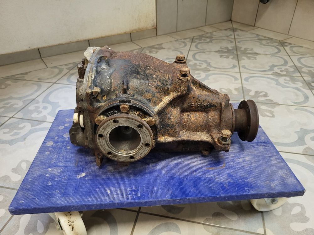 Bmw E30 Differential (Gebraucht) in Schaffhausen für CHF 447 – nur ...