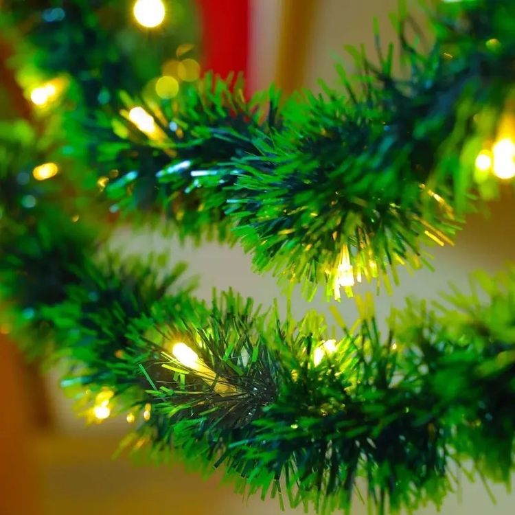 Weihnachtsguirlande mit warmen Licht, ca. 2.7m, Neu! (Neu und ...