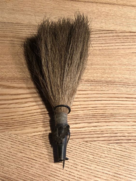 Antiker Gamsbart (Gebraucht) in Röschenz für CHF 25 – mit Lieferung auf ...