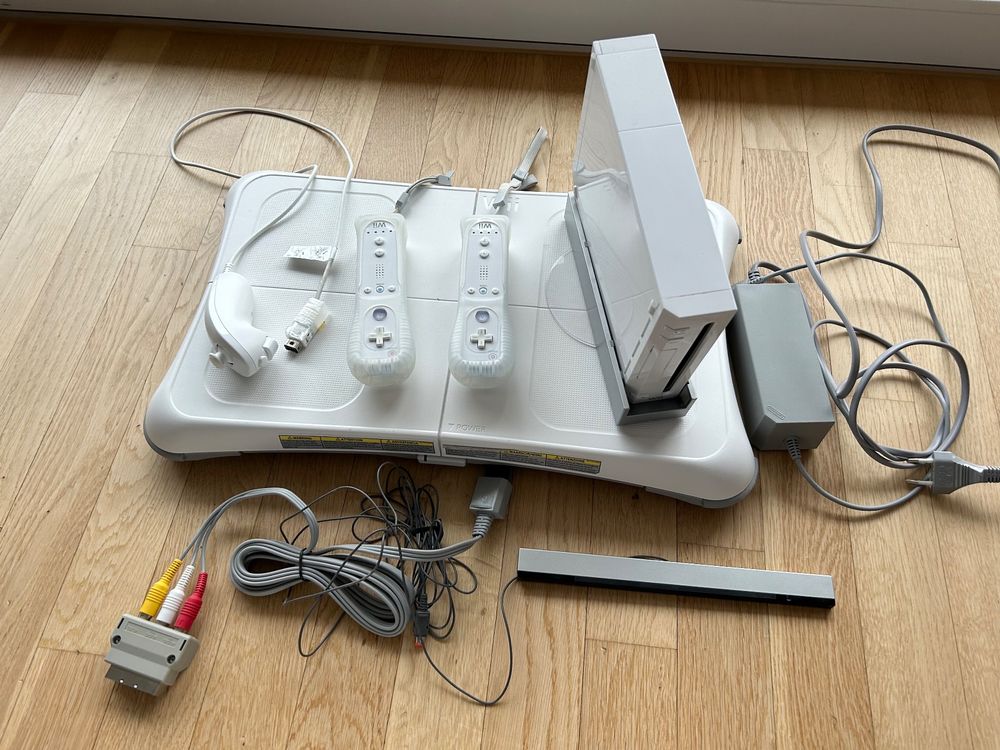 Nintendo Wii System komplett (Gebraucht) in für CHF 49 – mit Lieferung ...