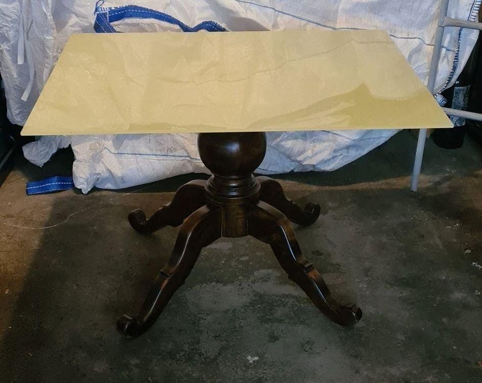 Klassische tisch mit Neu Glasplatte und Antikdeko Holzfuss (Gebraucht ...