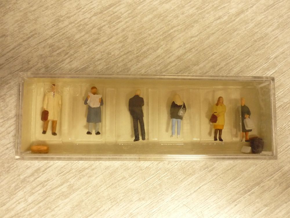Preise 10411 lot de 6 figurines de train miniatures (Neu (gemäss ...