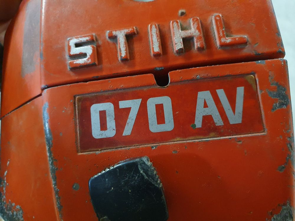 Stihl 070 AV Zylinderhaube (Defekt) in Hitzkirch für CHF 25 – mit ...