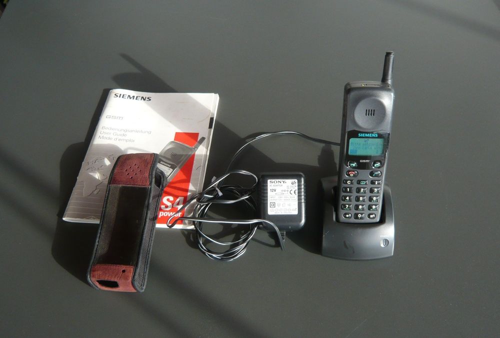Handy Siemens S4 Power 1996, inkl. Ladestation (Gebraucht) in Küssnacht für CHF 35 – mit ...