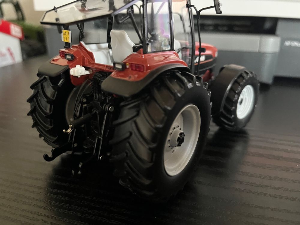 New Holland Fiatagri G240. 1:32 | Kaufen auf Ricardo