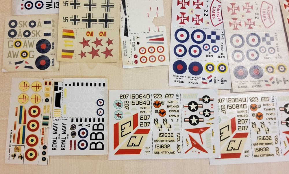 GROSSE Sammlung Decals für Modellbau (Gebraucht) in Grüningen für CHF ...