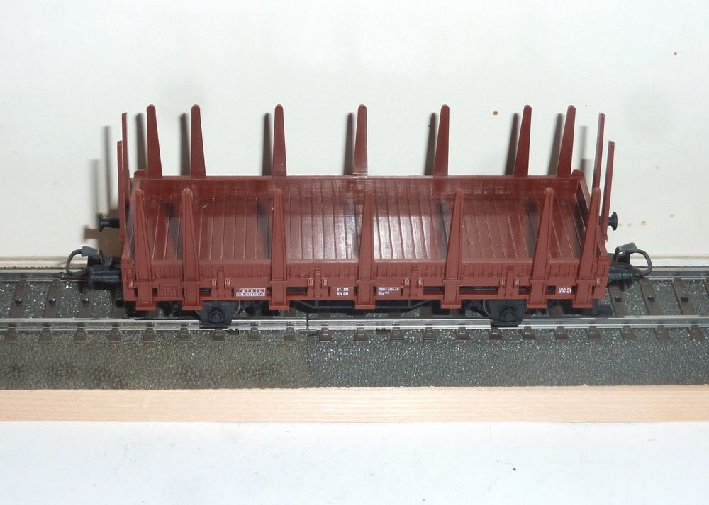 Märklin 4459 - 1 Rungenwagen mit Holzladung | Kaufen auf Ricardo
