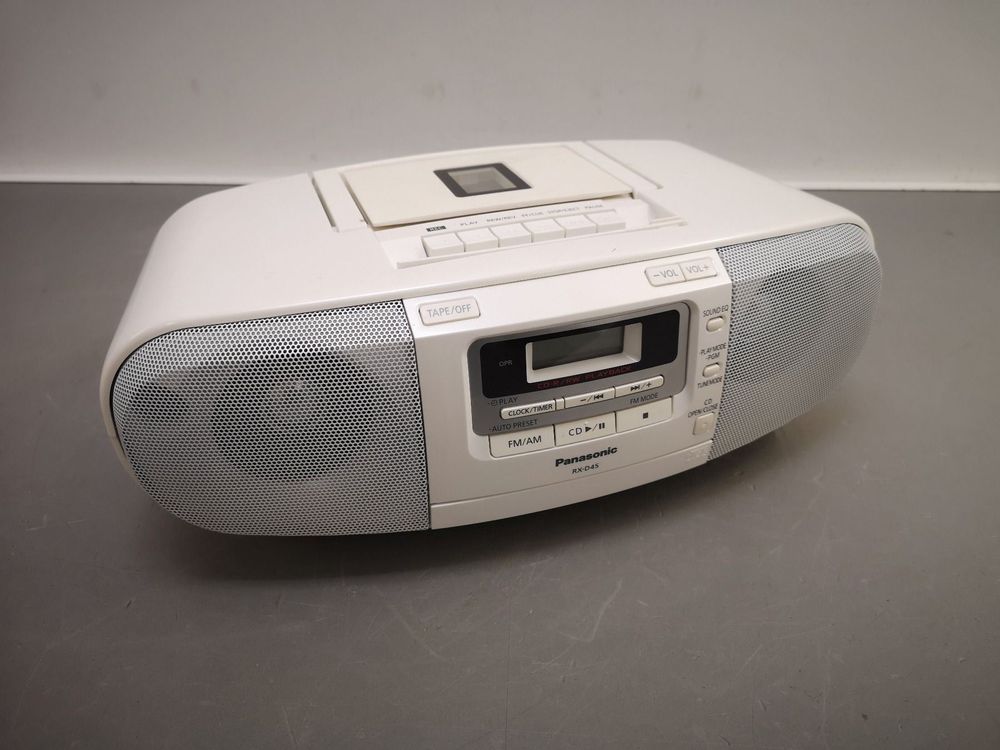 Radio Cassette Rec. CD-Player Panasonic. (Defekt) in Nottwil für CHF 29 ...