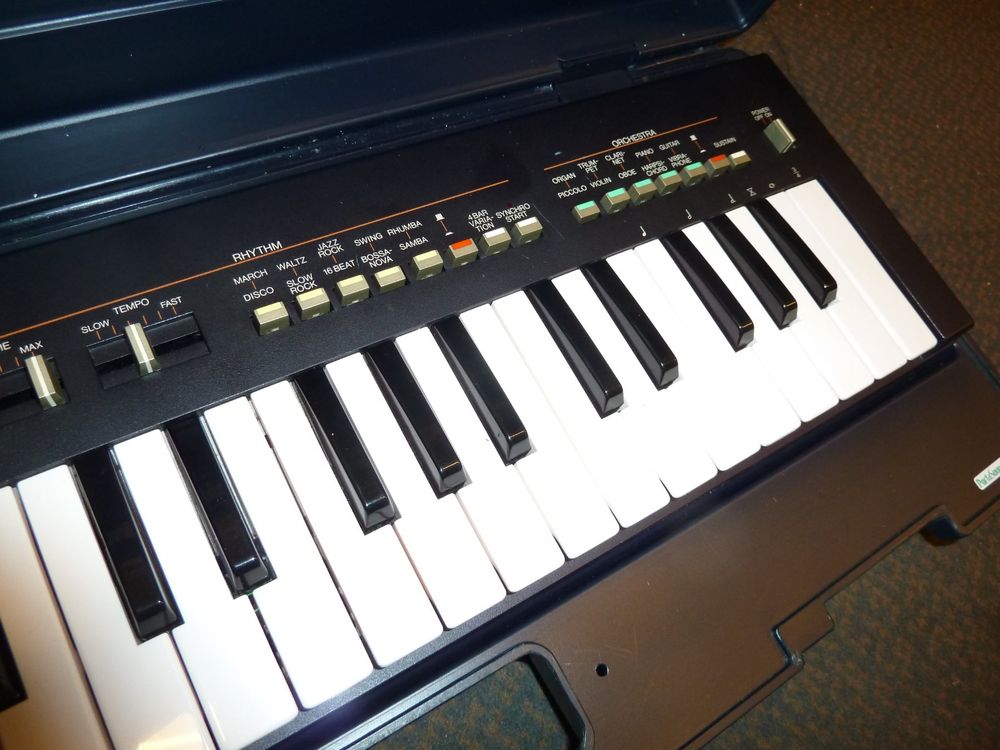 Yamaha PS-400 Keyboard (Gebraucht) in Wenslingen für CHF 100 – mit ...