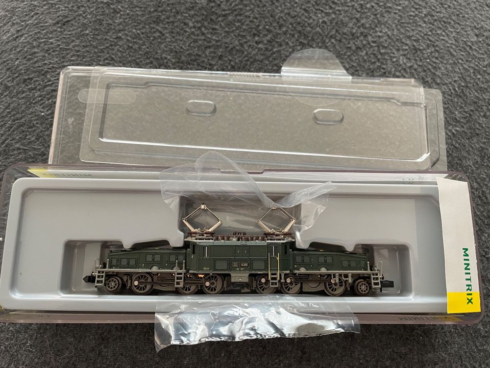 Minitrix 16681 Elok Ce 6/8 III Krokodil digital Sound 100 Ja (Neu und ...