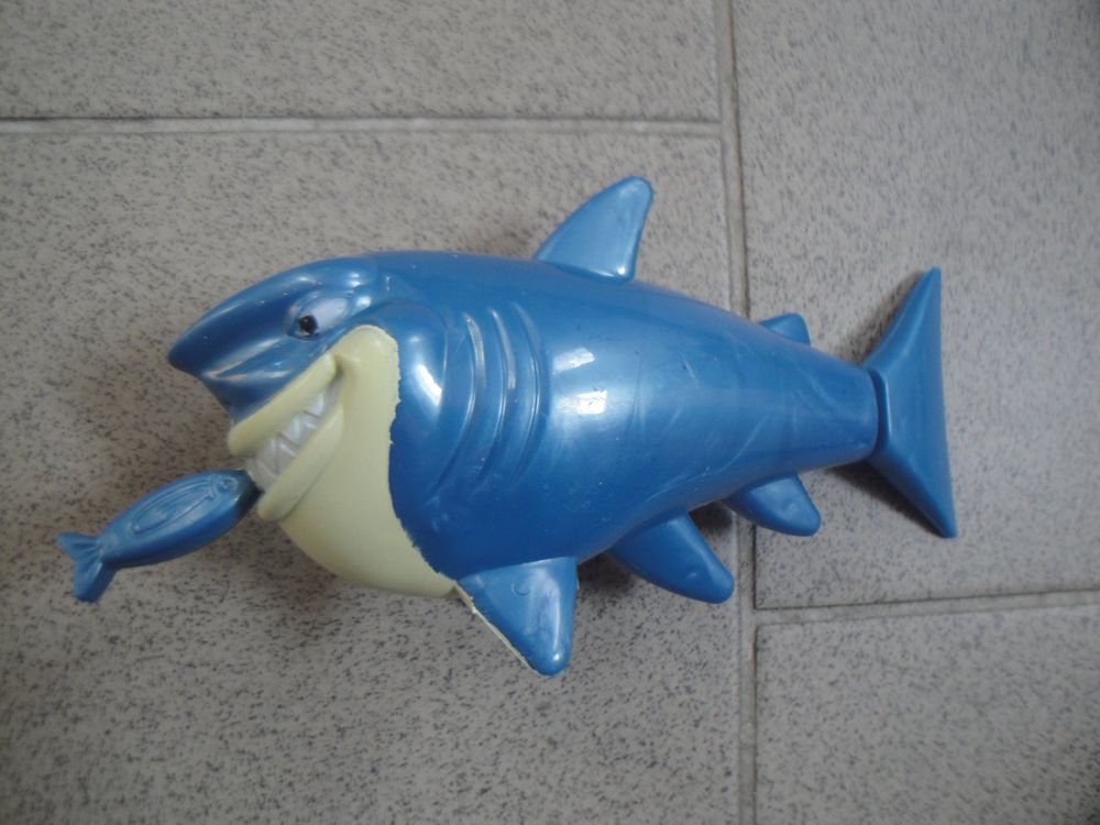 4x Haifisch zum baden (Neu (gemäss Beschreibung)) in Oberhofen TG für ...