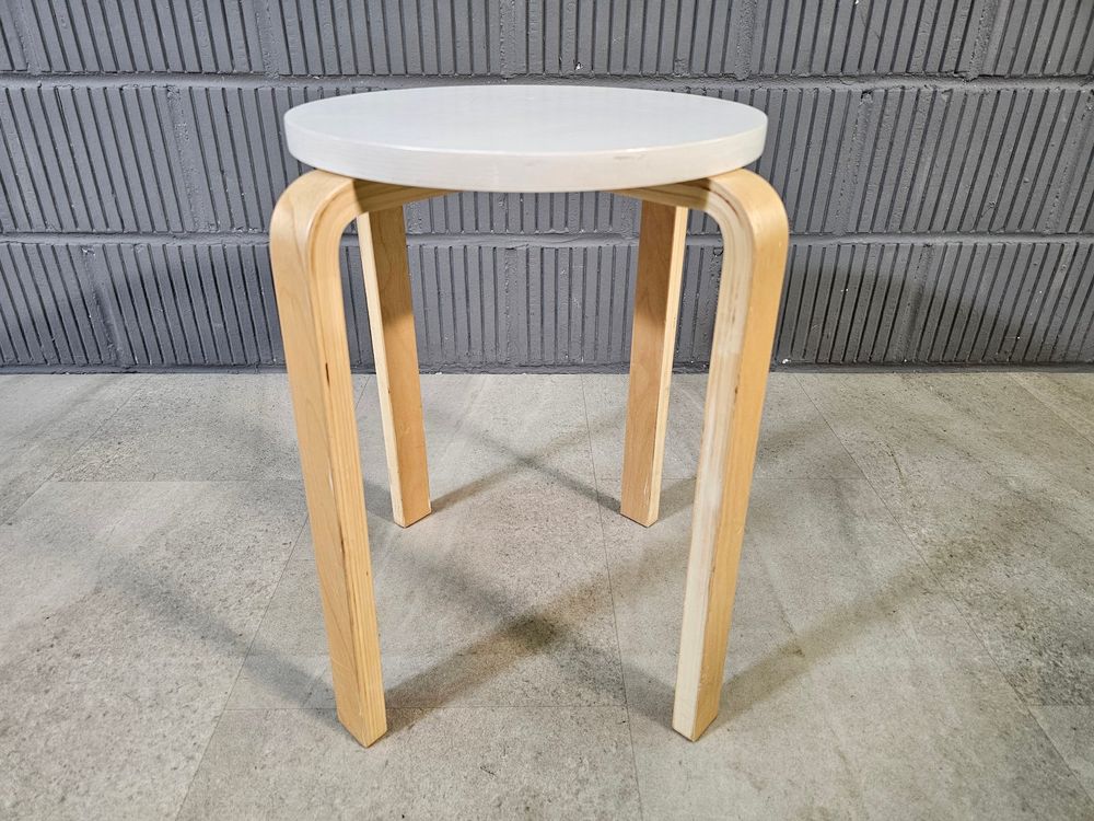 1 IKEA Frosta Stool Hocker, Stapelhocker Style Alvar Aalto (Gebraucht) in Nottwil für CHF 40 ...