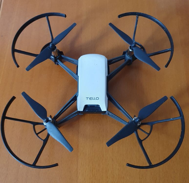 DJI Drohne Ryze Tech Tello inkl. GameSir Controller (Gebraucht) in Richterswil für CHF 52 – mit ...