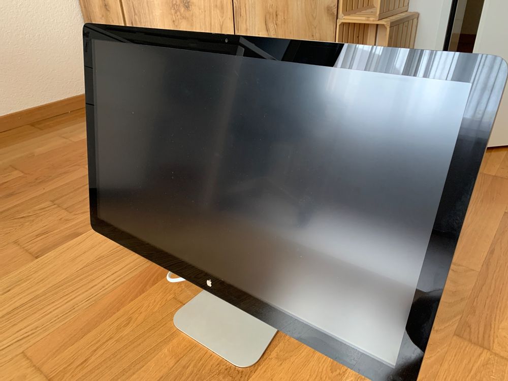Apple Thunderbolt Display (Gebraucht) in Uster für CHF 200 – nur ...