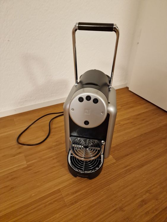 Nespresso Zenius ZN100 (Dichtung Wassertank defekt) (Gebraucht) in ...