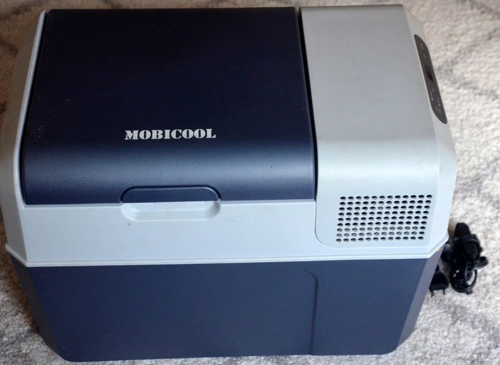 Mobicool Compressor Cooler Kühlschrank / frigo 12V- 230V 38L (Gebraucht ...