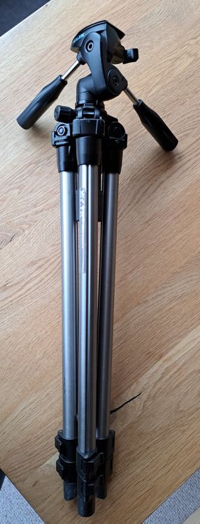 Stativ Slik Pro 330DX (Gebraucht) in Meggen für CHF 50 – mit Lieferung ...