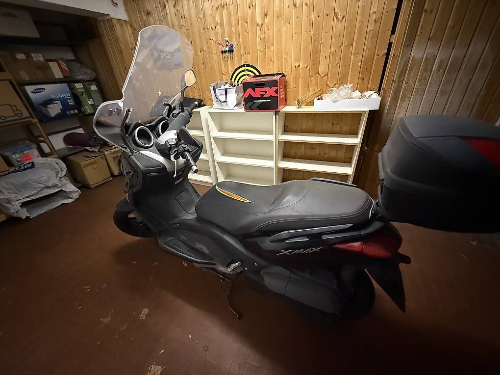 Yamaha scooter x max 250 (Usato) a Coldrerio per CHF 1299 – solo ritiro ...