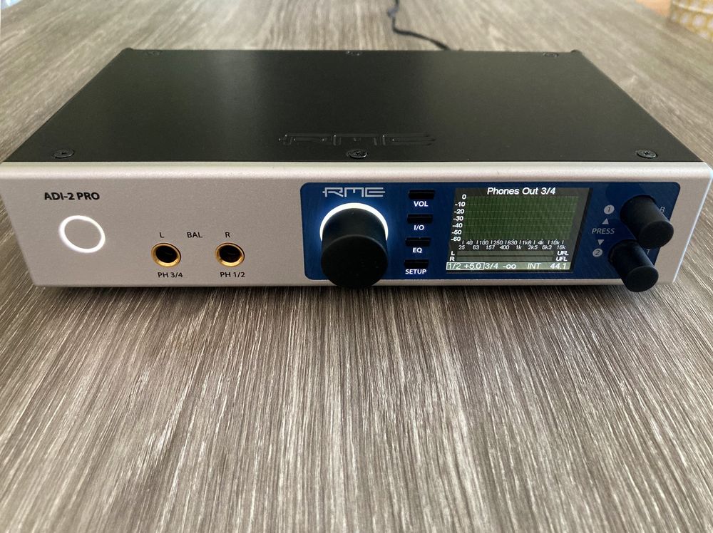 RME ADI 2 PRO - High End Wandler (Gebraucht) in Schaffhausen für CHF ...
