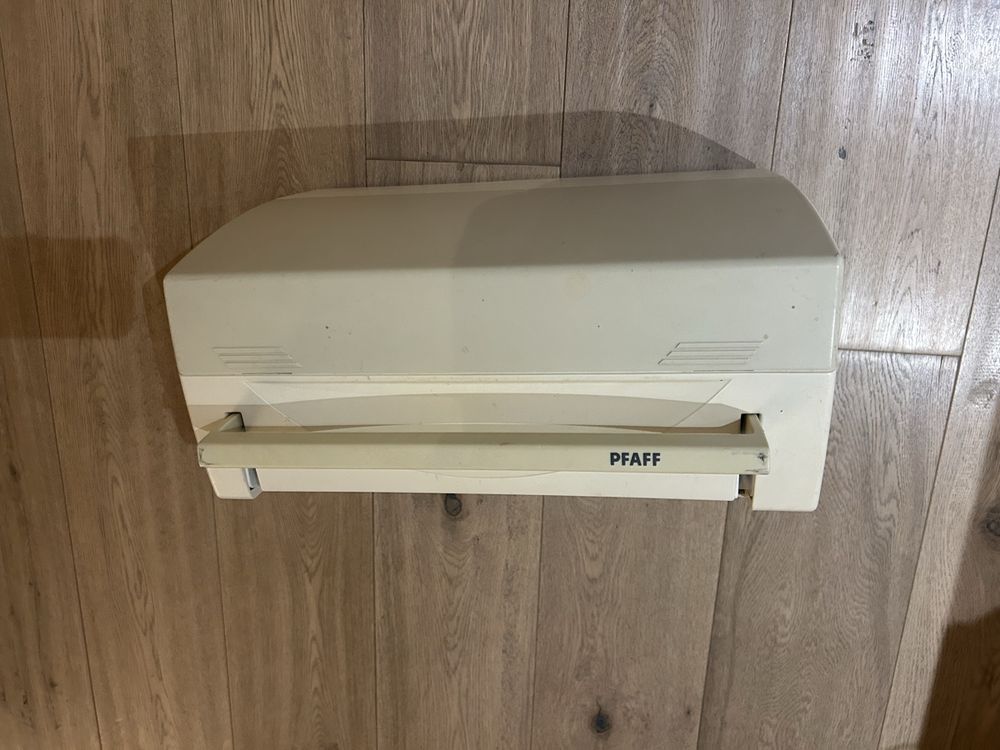 Pfaff Nähmaschine, Tiptronic 6270 (Gebraucht) in Jona für CHF 170 – nur ...