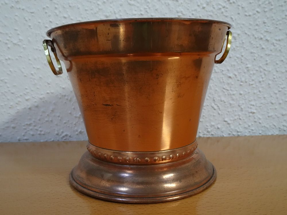 Seau décoratif avec 2 anses dorées (Gebraucht) in Confignon für CHF 16 ...